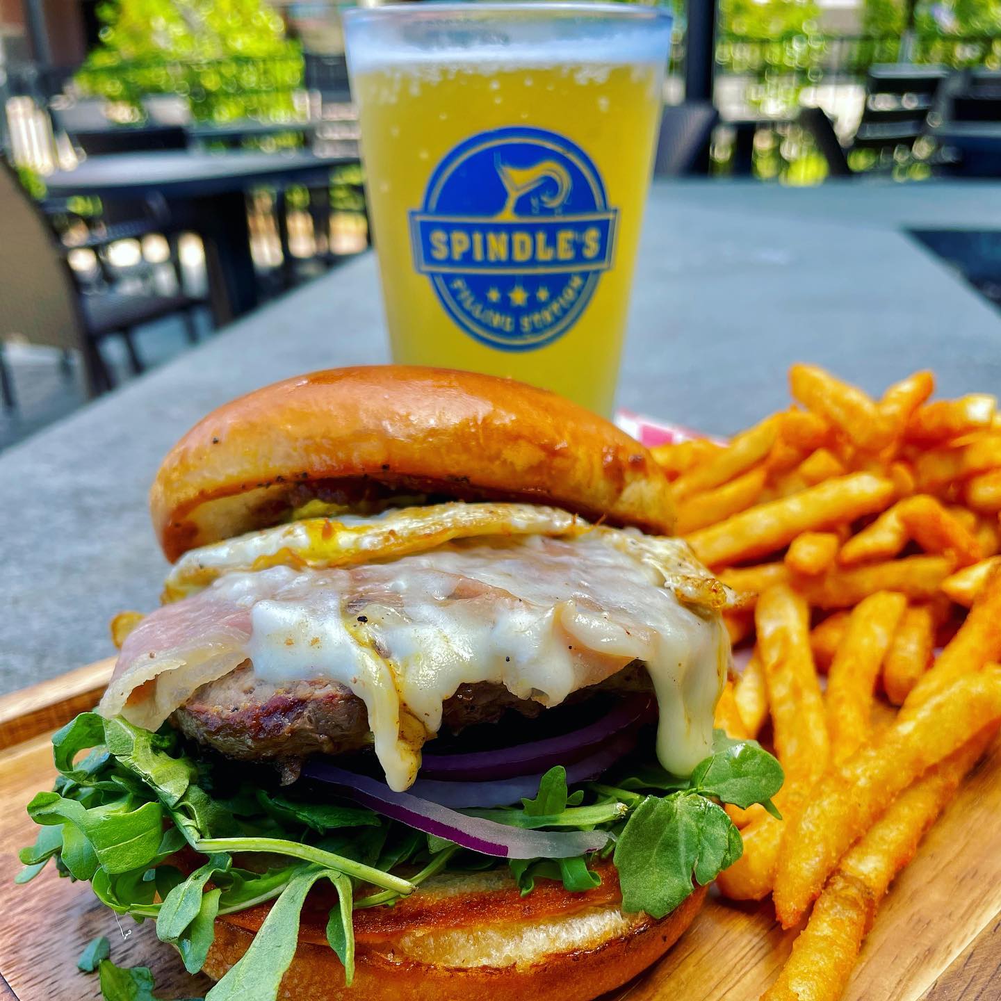 Spindle’s at the Pointe - ILMWeekly